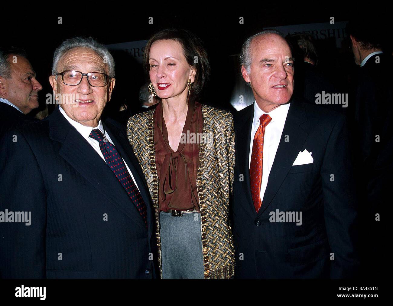 Jan. 1, 2011 - K28146RHART SD1218.RUDY GIULIANI'S LITERARY DEBUT ...