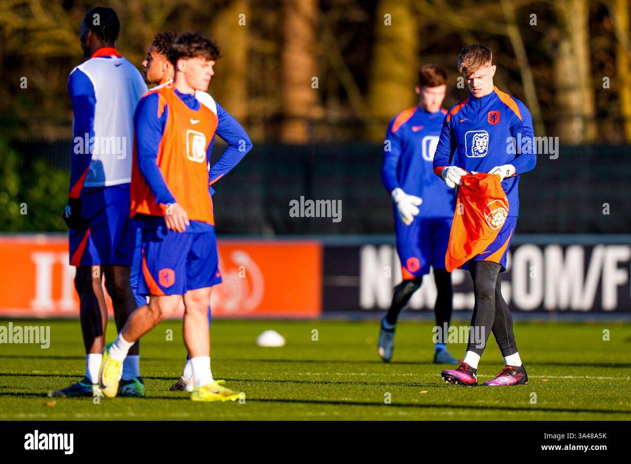 Zeist, Netherlands. 18th Mar, 2025. ZEIST, 18-03-2025, football, KNVB ...