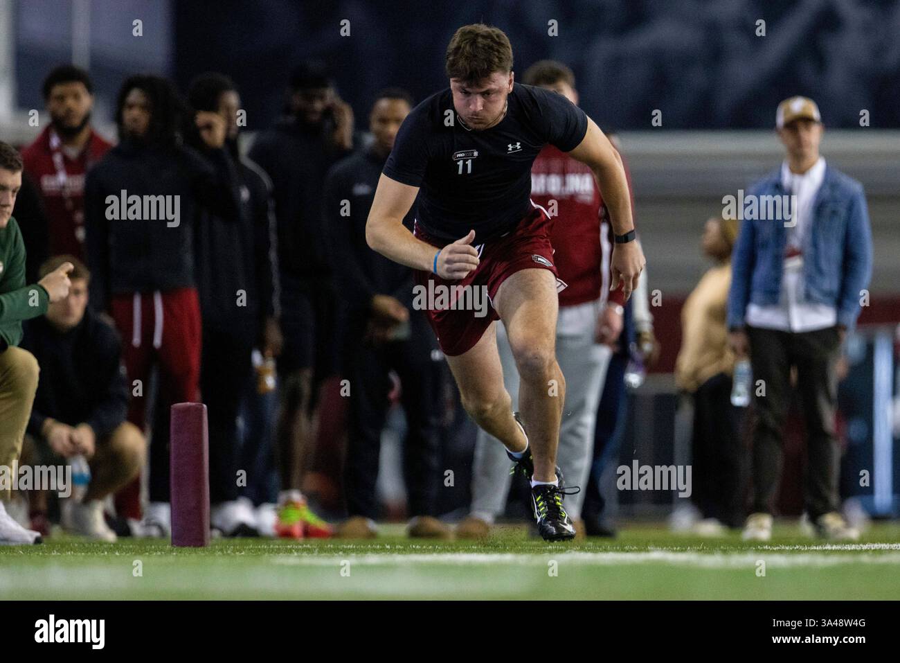 South Carolina quarterback Davis Beville (11) runs drills during South ...