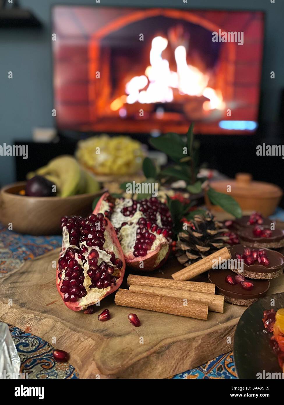 Yalda Night, an Iranian solstice celebration, unites families with ...