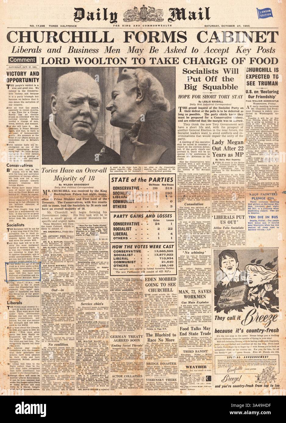 1951 Daily Mail front page reporting General Election Stock Photo - Alamy
