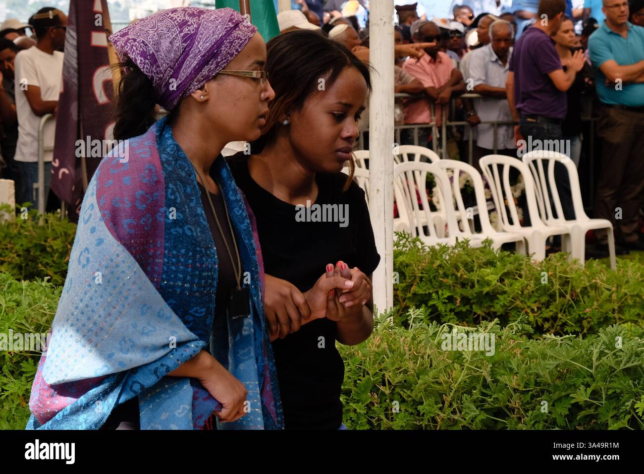July 21, 2014 - Jerusalem, Israel - Sister of Staff Sergeant Moshe ...