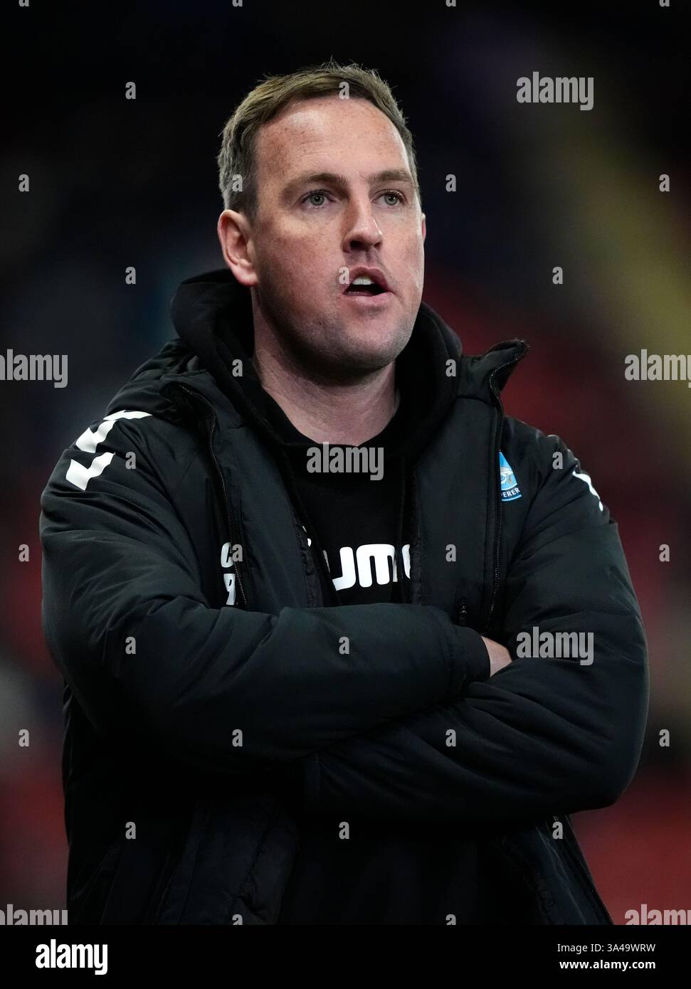 Wycombe Wanderers manager Mike Dodds reacts during the Sky Bet League ...