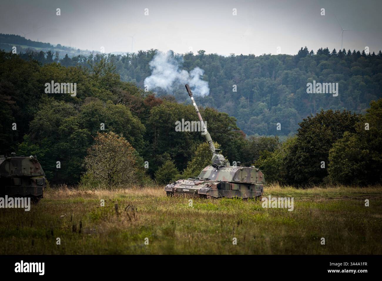 Deutschland, Europa, Bundeswehr, Panzerhaubitze 2000, Militär ...