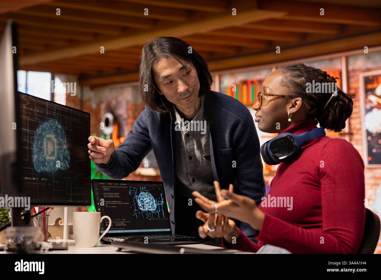 Ai startup senior programmer hi-res stock photography and images - Alamy