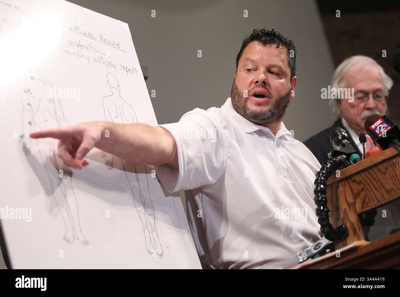 Aug 18, 2014 - St. Louis, Missouri, U.S. - SHAWN PARCELLS, who co-conducted the private autopsy ...