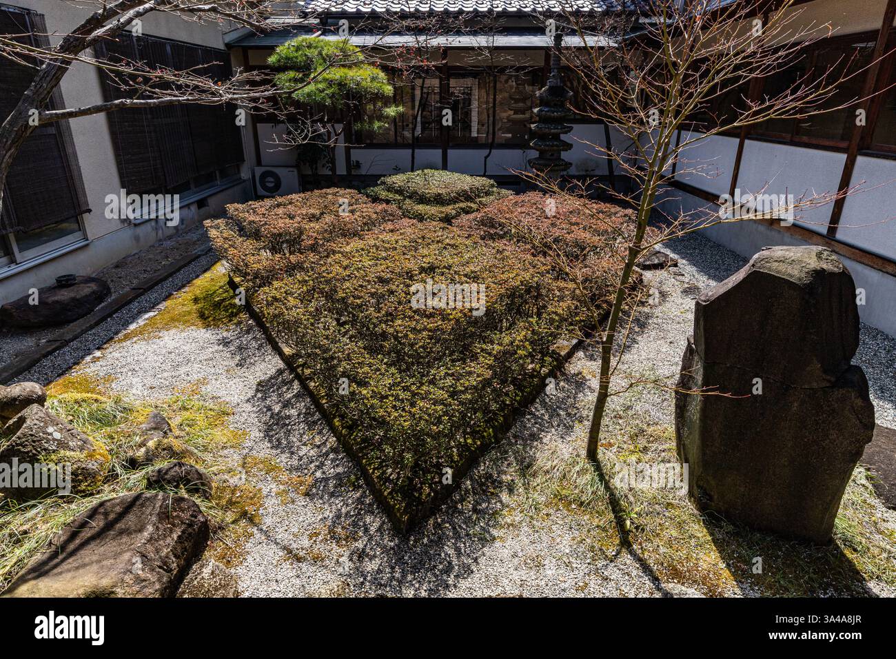 Toko ji temple garden hi-res stock photography and images - Alamy