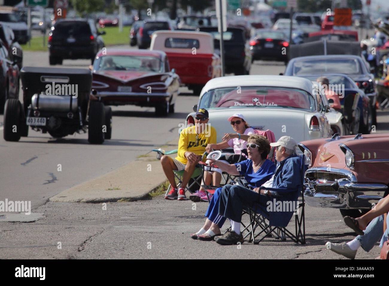 Aug. 21, 2014 - Ferndale, MI, USA - Benny Avig of Waterford points out ...