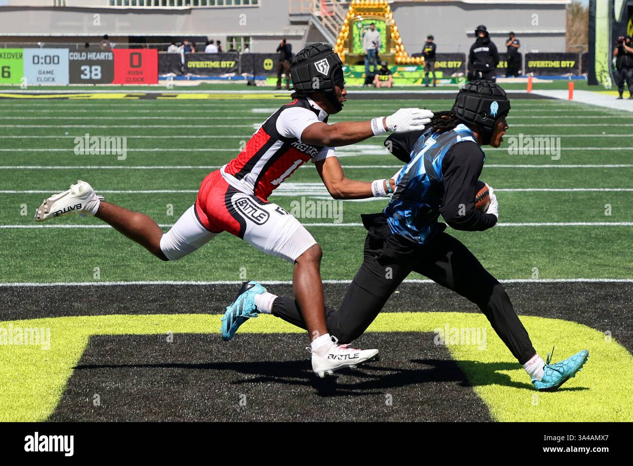 Cold Hearts wide receiver Jameson Powell (7) makes a touchdown ...