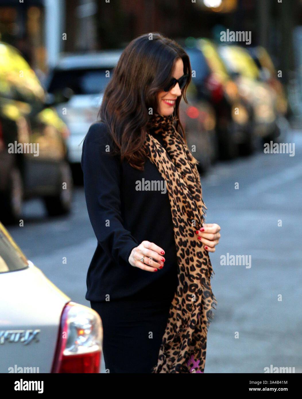 Sept. 17, 2014 - New York, New York, U.S. - Pregnant actress LIV TYLER ...