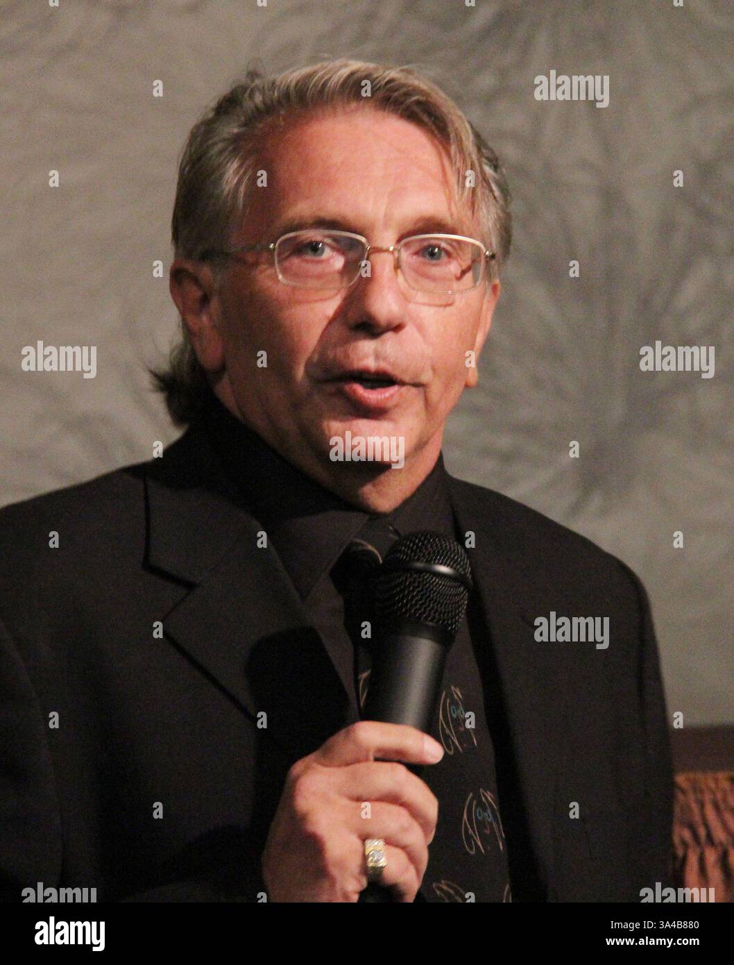 JON D'AMORE was born into a mob family in New Jersey with his father ...