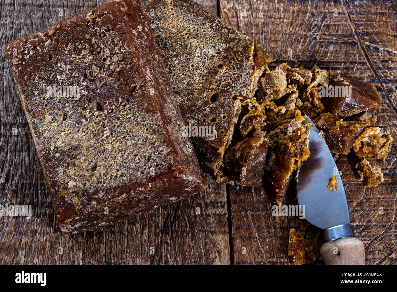 Sweet made with sugar cane, molasses or brown sugar. Consumed ...