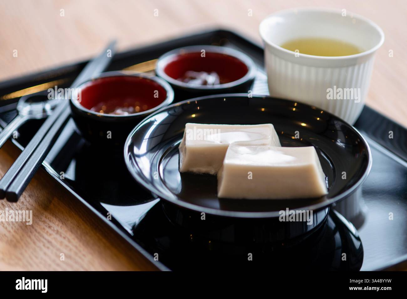 Japan monk tea ceremony hi-res stock photography and images - Alamy