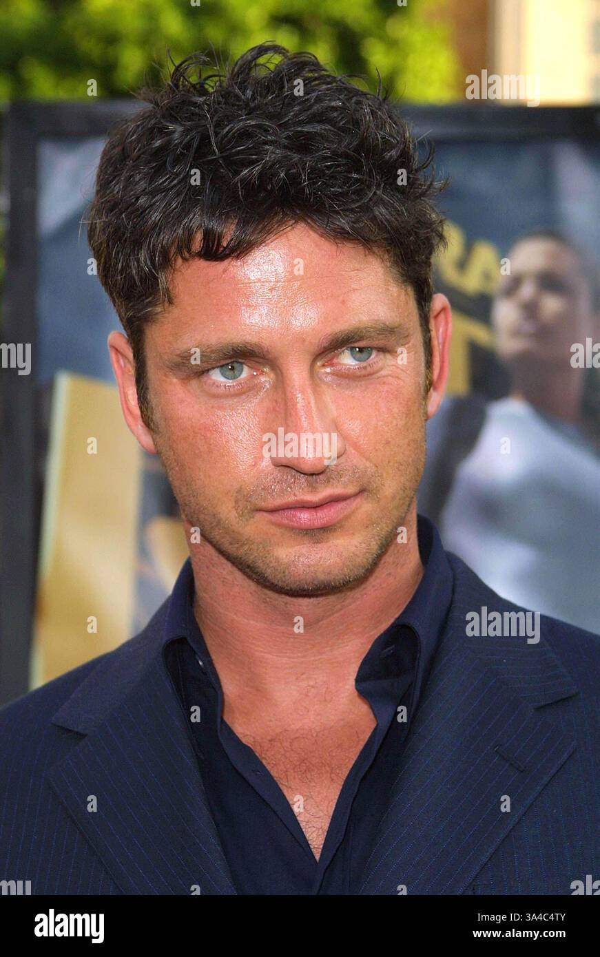 Gerard butler lara croft tomb raider hi-res stock photography and ...