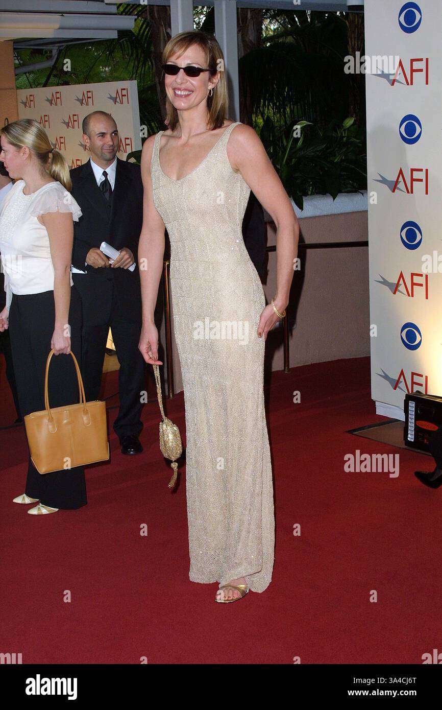 Allison janney 2001 hi-res stock photography and images - Alamy