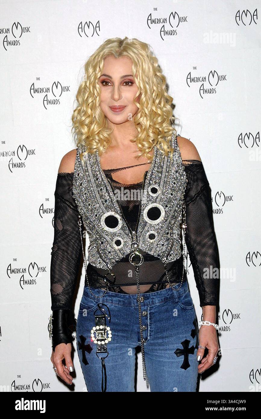 Jan. 9, 2002 - 29TH AMERICAN MUSIC AWARDS.AT THE SHRINE AUDITORIUM IN ...