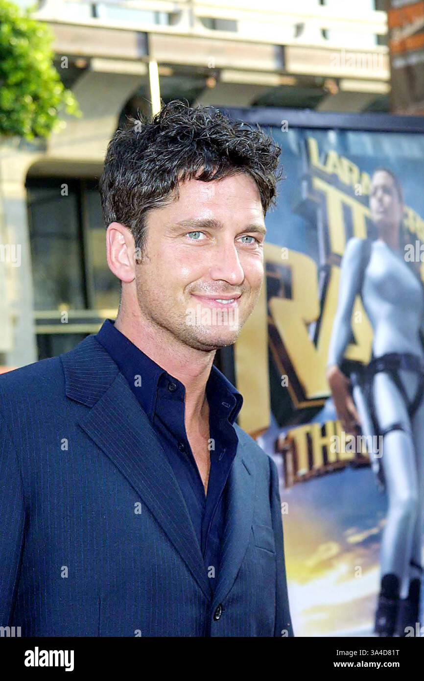 Gerard butler lara croft tomb raider hi-res stock photography and ...
