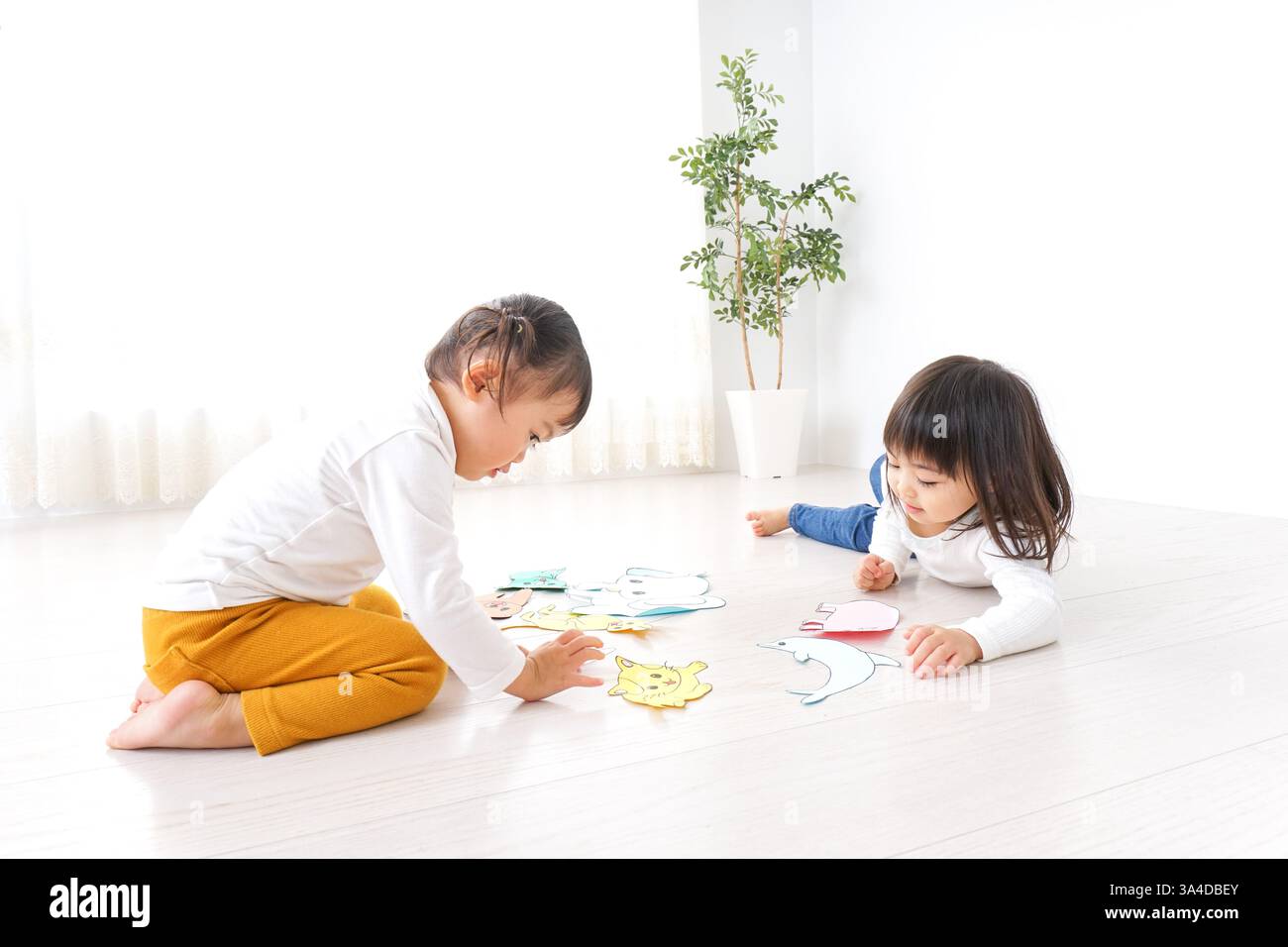 Children game house Cut Out Stock Images & Pictures - Alamy