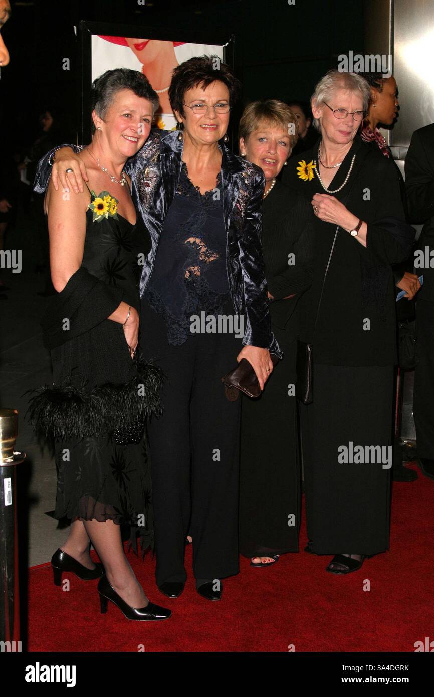 The original calendar girls hi-res stock photography and images - Alamy