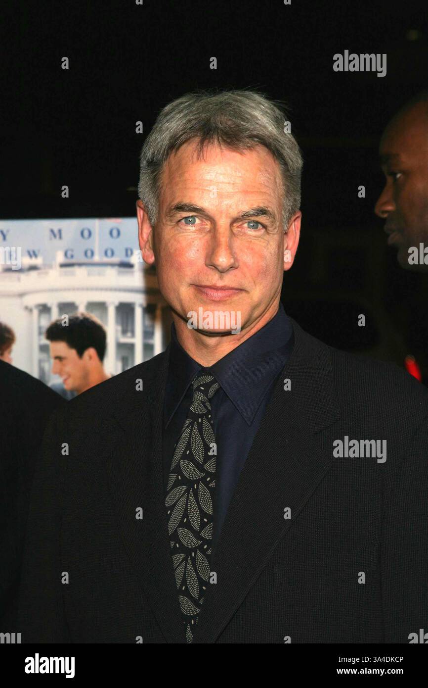 Jan. 6, 2004 - K34534TR 1/7/04 .PREMIERE OF ''CHASING LIBERTY''.AT ...