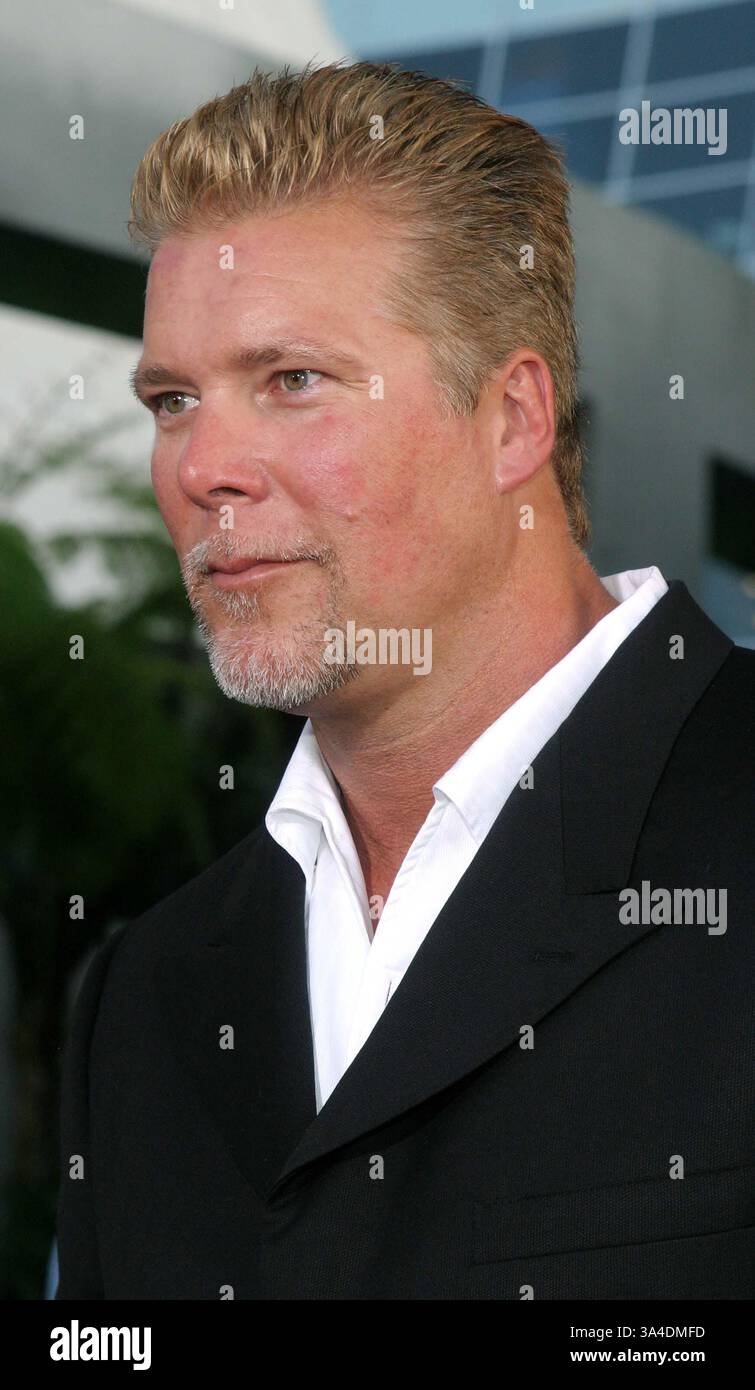 Apr. 12, 2004 - Hollywood, CALIFORNIA, USA - K36487TR.THE PUNISHER LOS ...