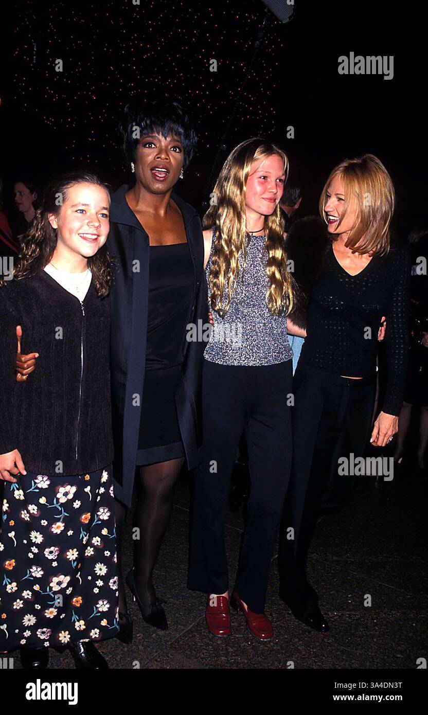 Tina majorino 1997 hi-res stock photography and images - Alamy