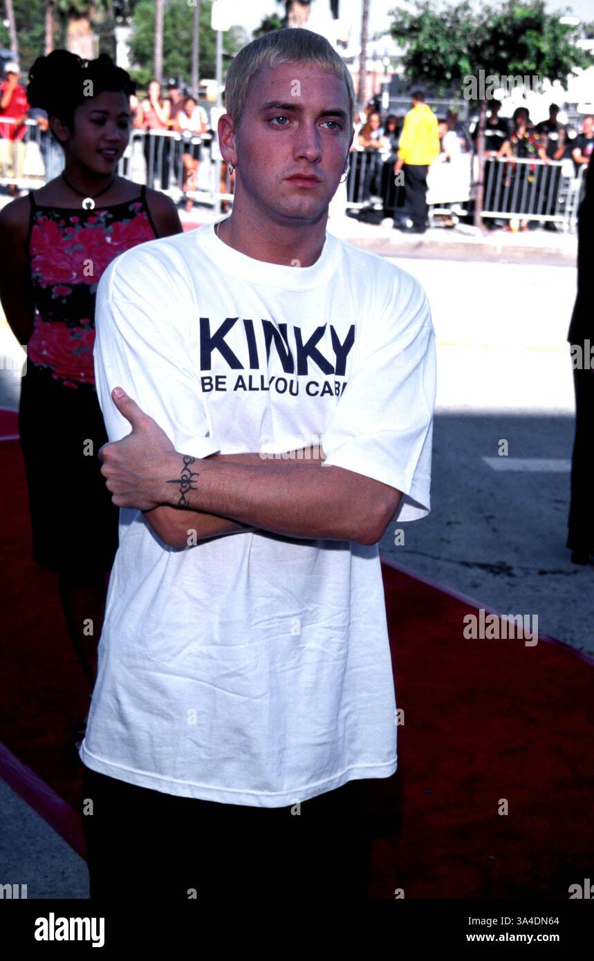 18 08 1999 hi-res stock photography and images - Alamy