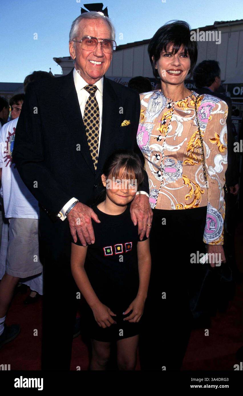 Jan. 5, 2006 - ''Wild America'' Premiere..Westwood.Ed McMahon with wife ...
