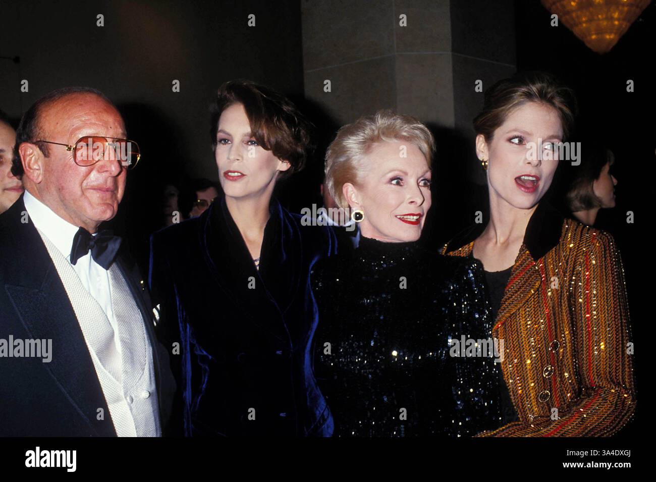 Oct. 29, 2007 - L7501LR.CLIVE DAVIS JAMIE LEE CURTIS JANET LEIGH KELLY CURTIS. LISA ROSE- 1994 ...