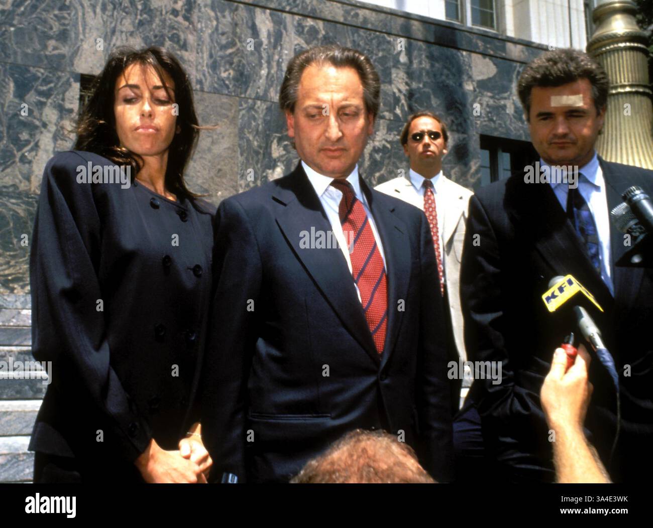Jan. 1, 2011 - L8953LR. 1994.HEIDI FLEISS WITH ATTORNEY'S DONALD MARKS ...