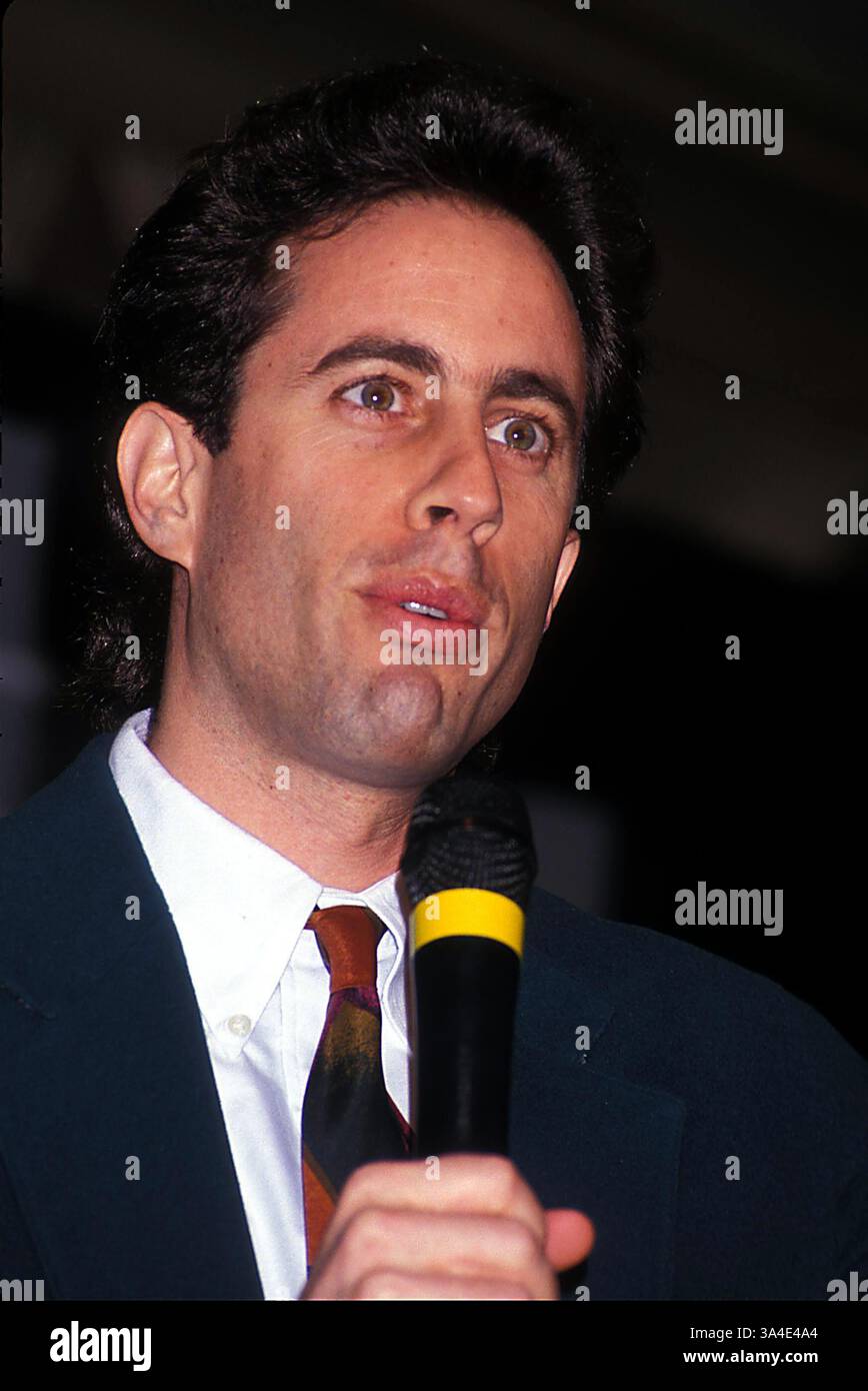 Seinfeld 1991 hi-res stock photography and images - Alamy