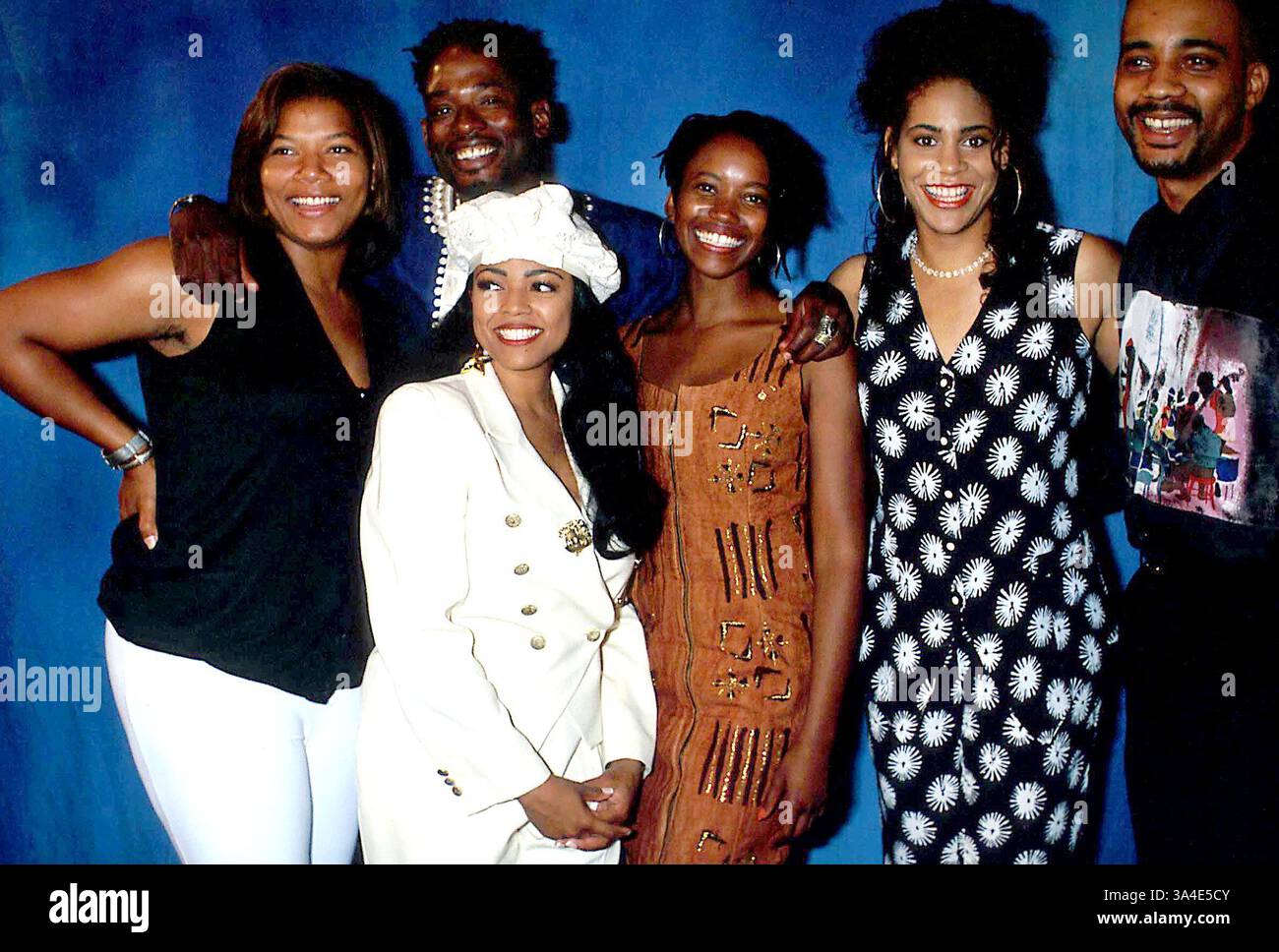 Jan. 1, 2011 - L5992LR.QUEEN LATIFAH KIM FIELDS ERIKA ALEXANDER KIM ...