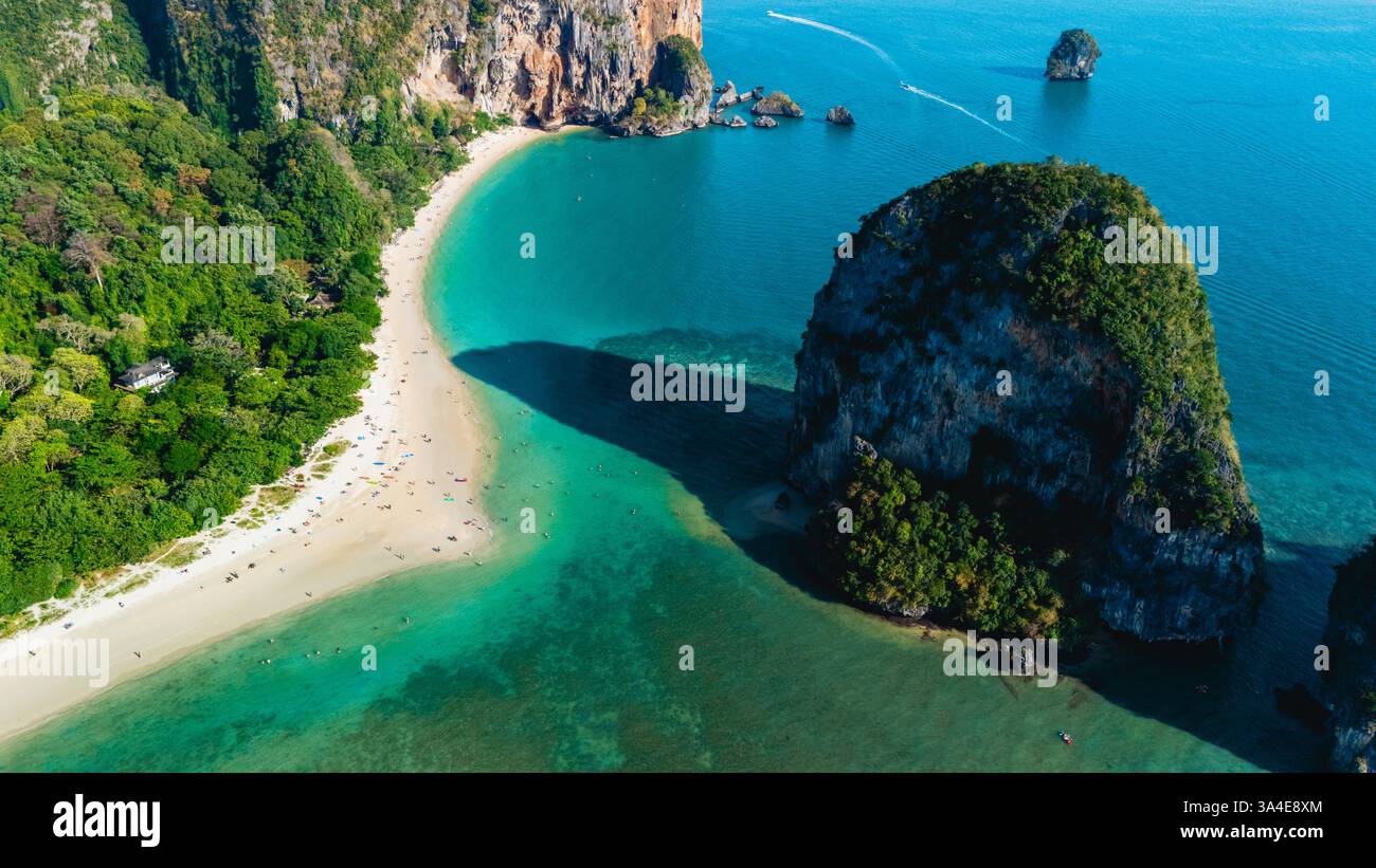 Discover the stunning coastline of Railay Beach in Krabi, Thailand ...