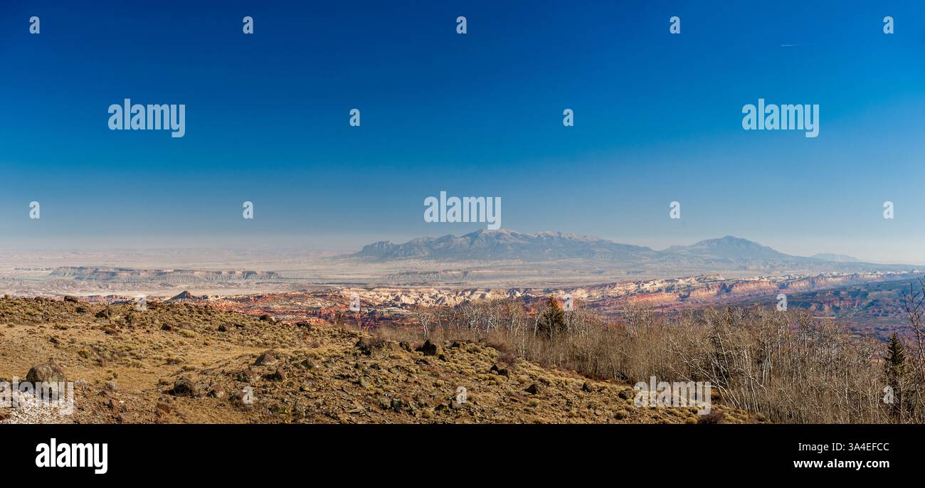Utah's Henry Mountains and Waterpocket fold, seen from Thousand Lakes ...