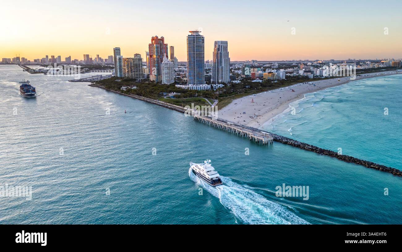 Miami Beach aerial view with skyline. Miami from above. Miamis famous ...