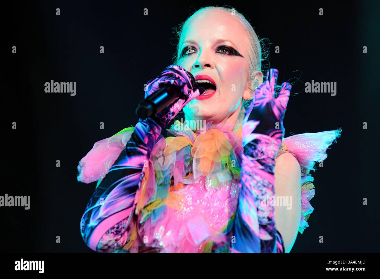 Shirley manson hi-res stock photography and images - Alamy