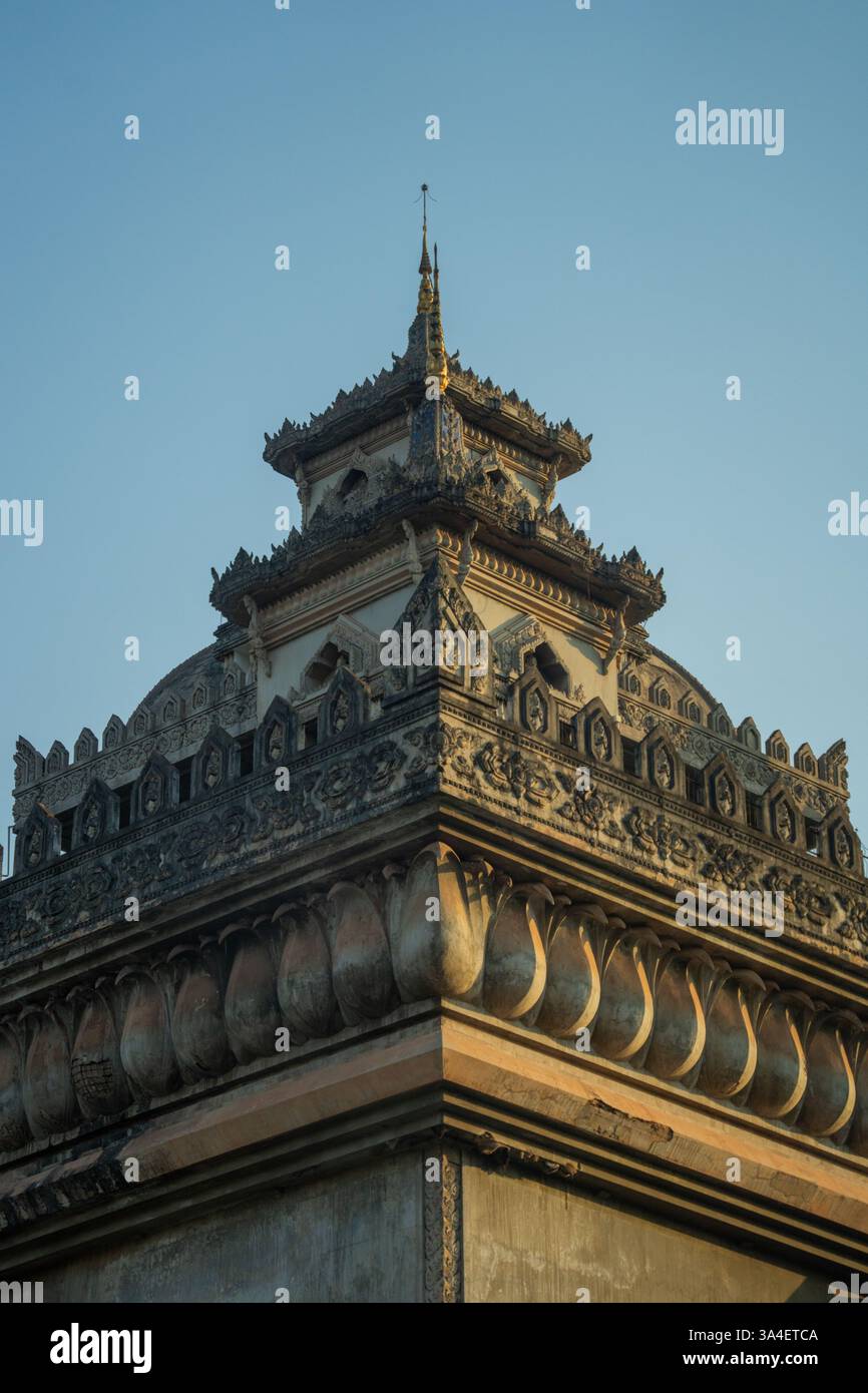 A close-up view of the intricate details on the Patuxai Victory ...