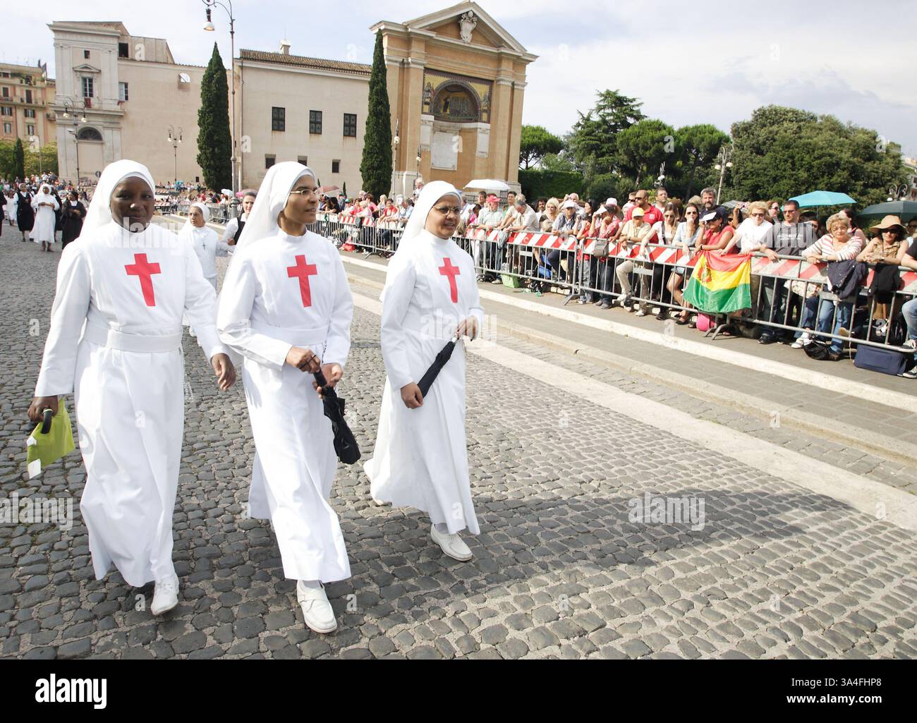 June 19, 2014 - Rome, Italy - Before the Corpus Christi Mass with Pope ...