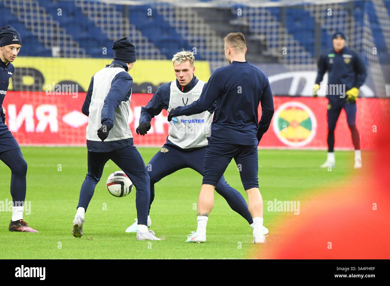 Moscow, Russia. 18th Mar, 2025. Tamerlan Musaev (C) at an open training ...