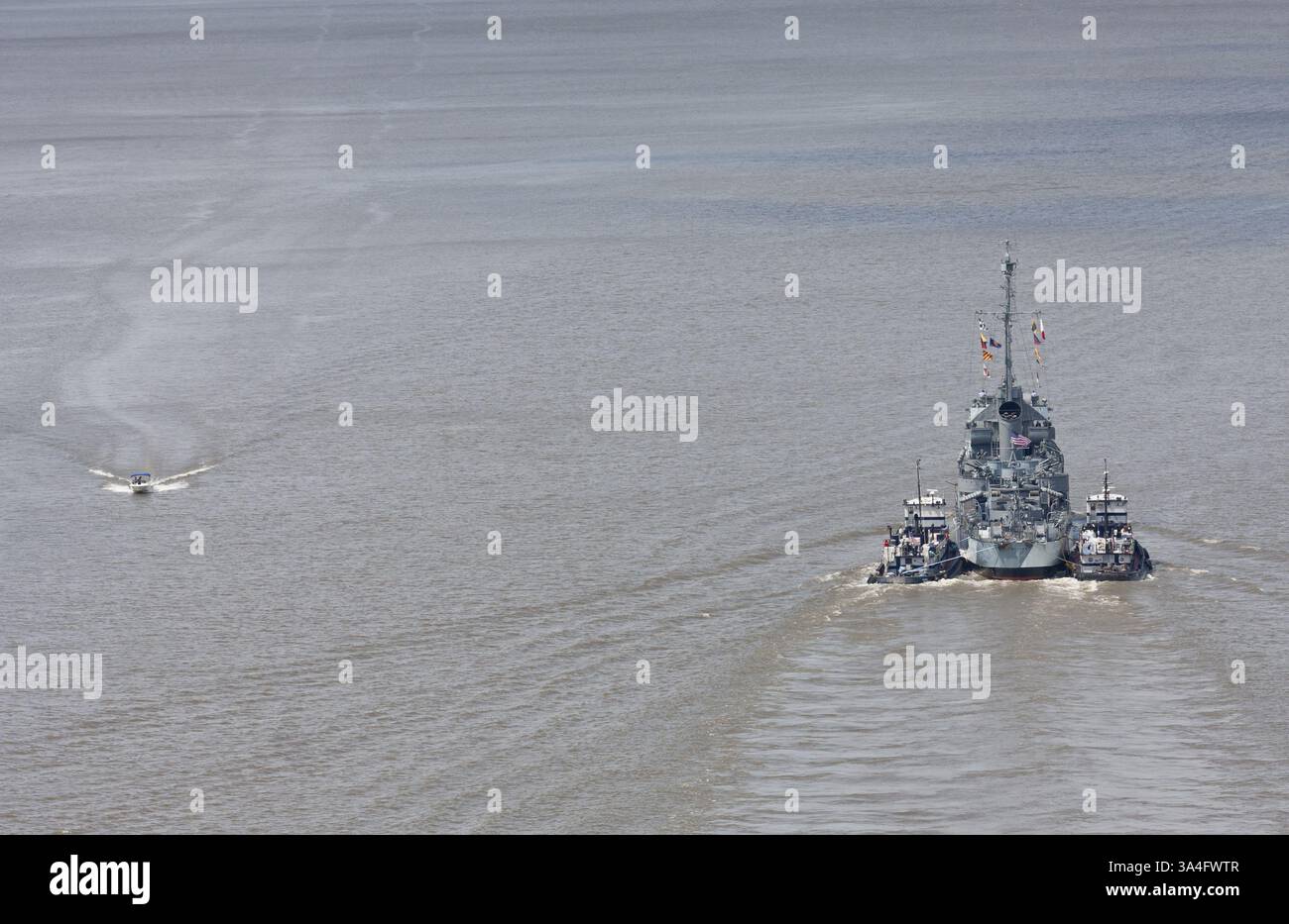Destroyer escort uss slater hi-res stock photography and images - Alamy