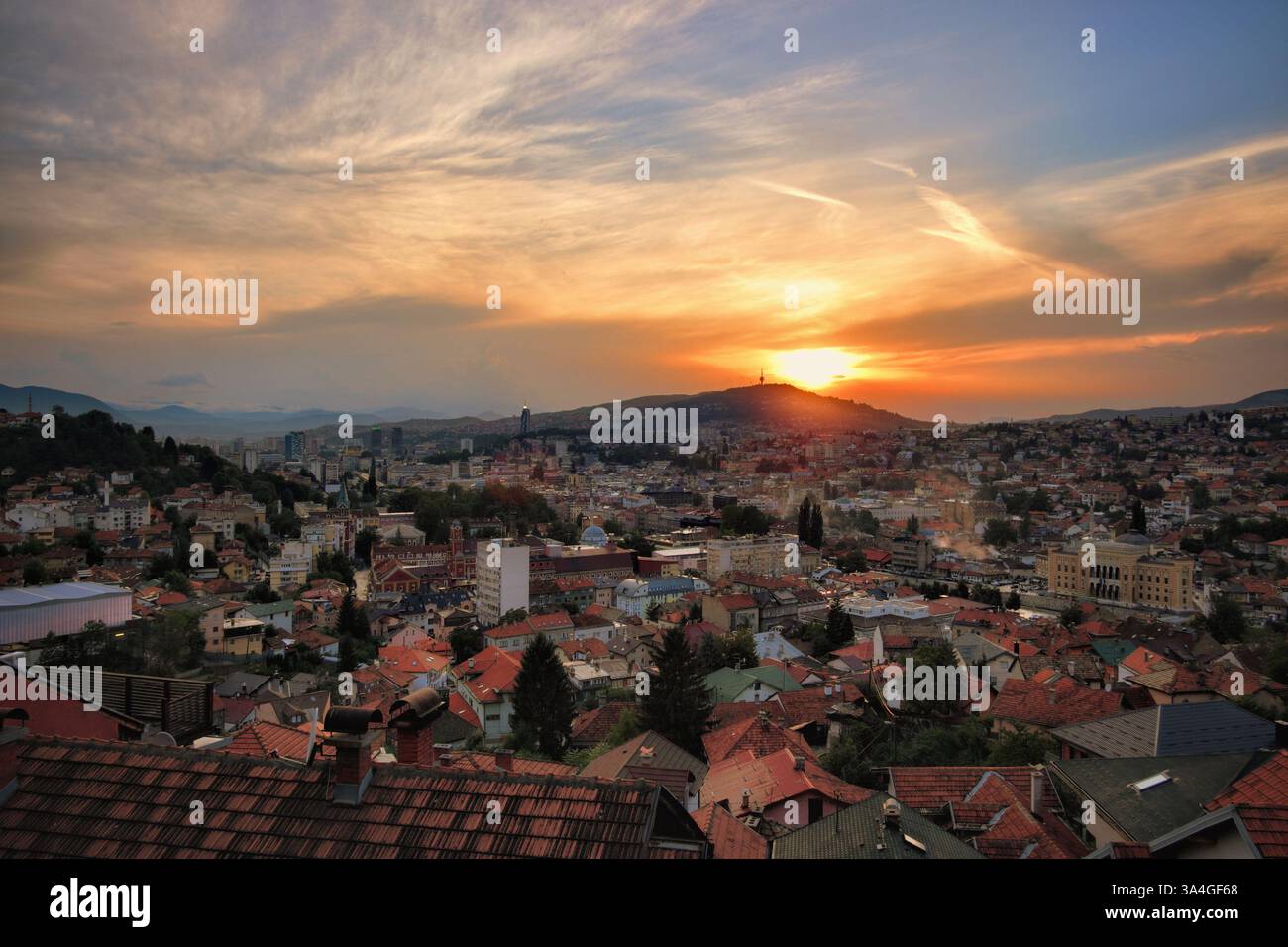 Vijećnica national library bosnia hi-res stock photography and images ...