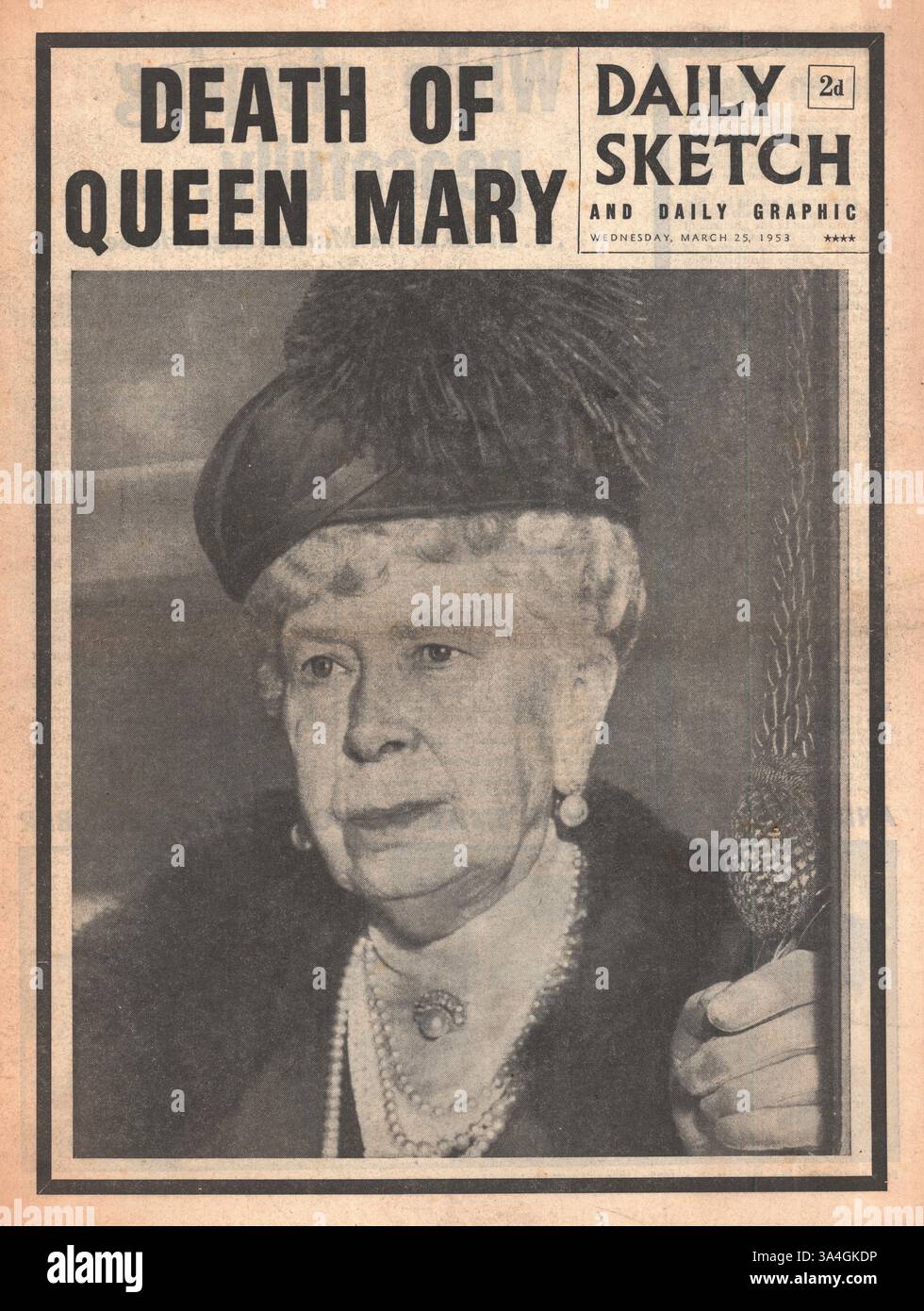 1953 daily sketch death of queen mary hi-res stock photography and images - Alamy