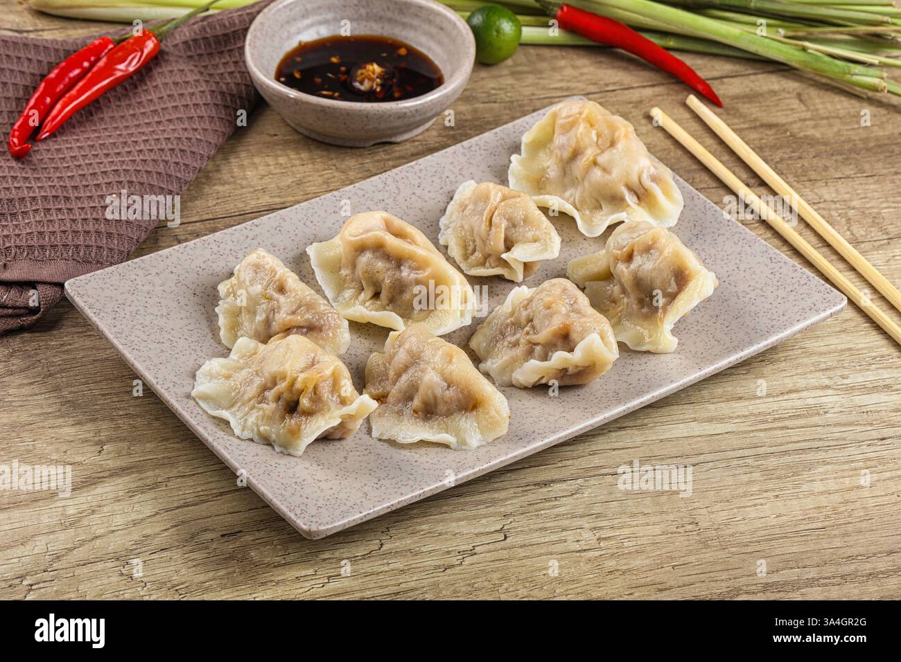 Asian steamed dumplings with pork meat Stock Photo - Alamy