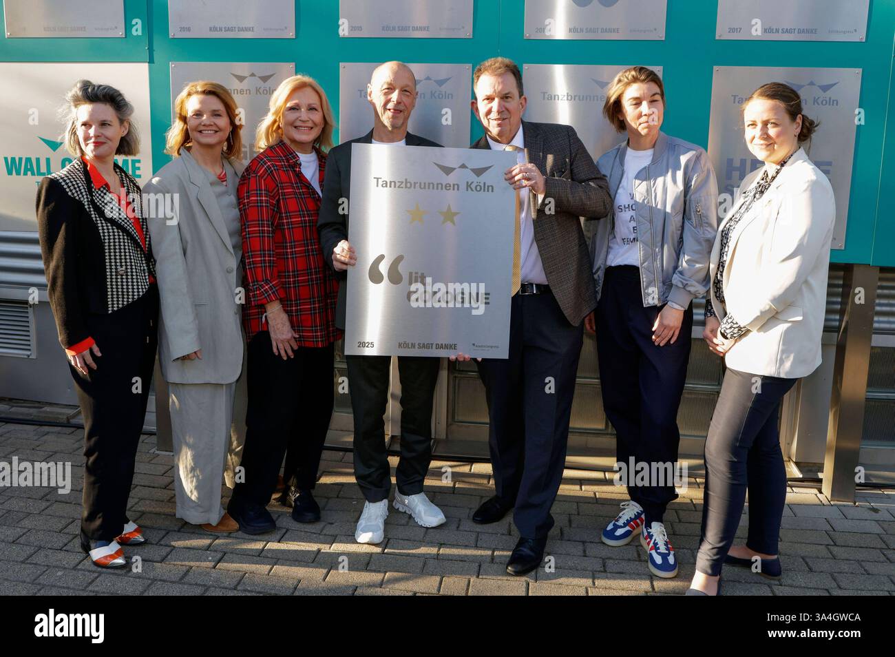 Eva Schuderer, Annette Frier, Maren Kroymann, Rainer Osnowski, Ralf ...