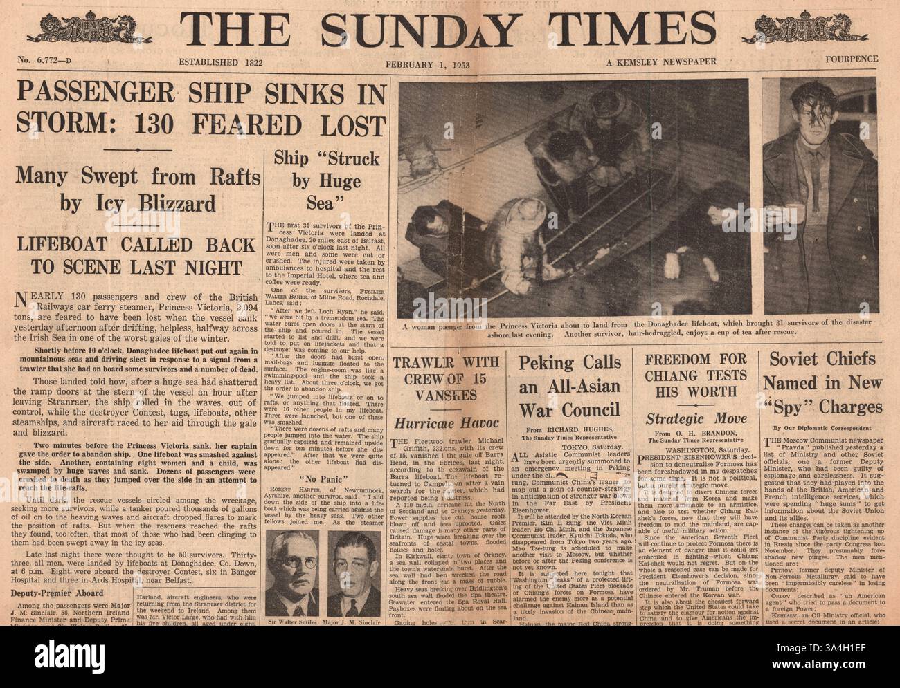 1953 sunday times mv princess victoria disaster hi-res stock ...