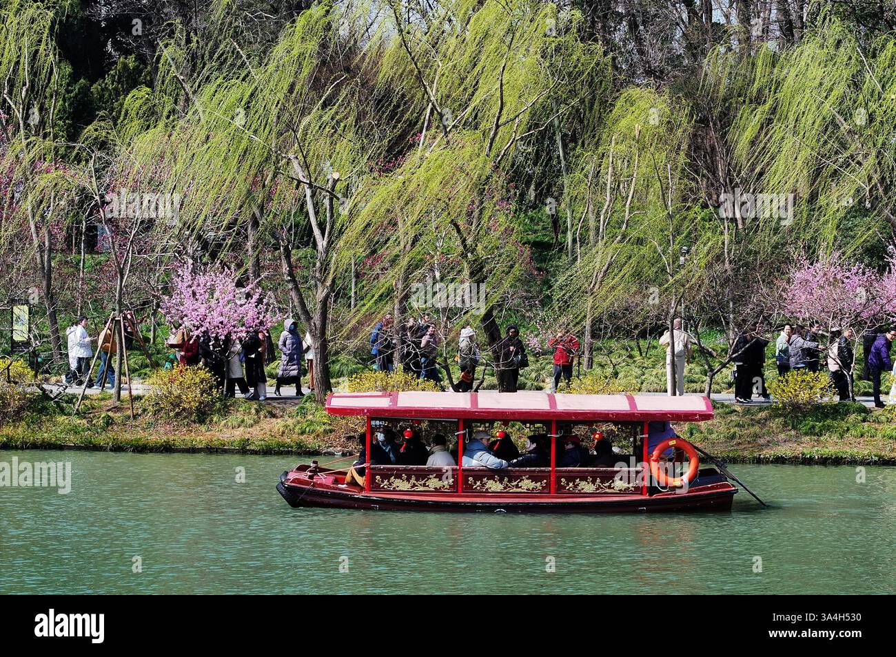 Aerial photo shows the spring scenery of the Slender West Lake scenic ...