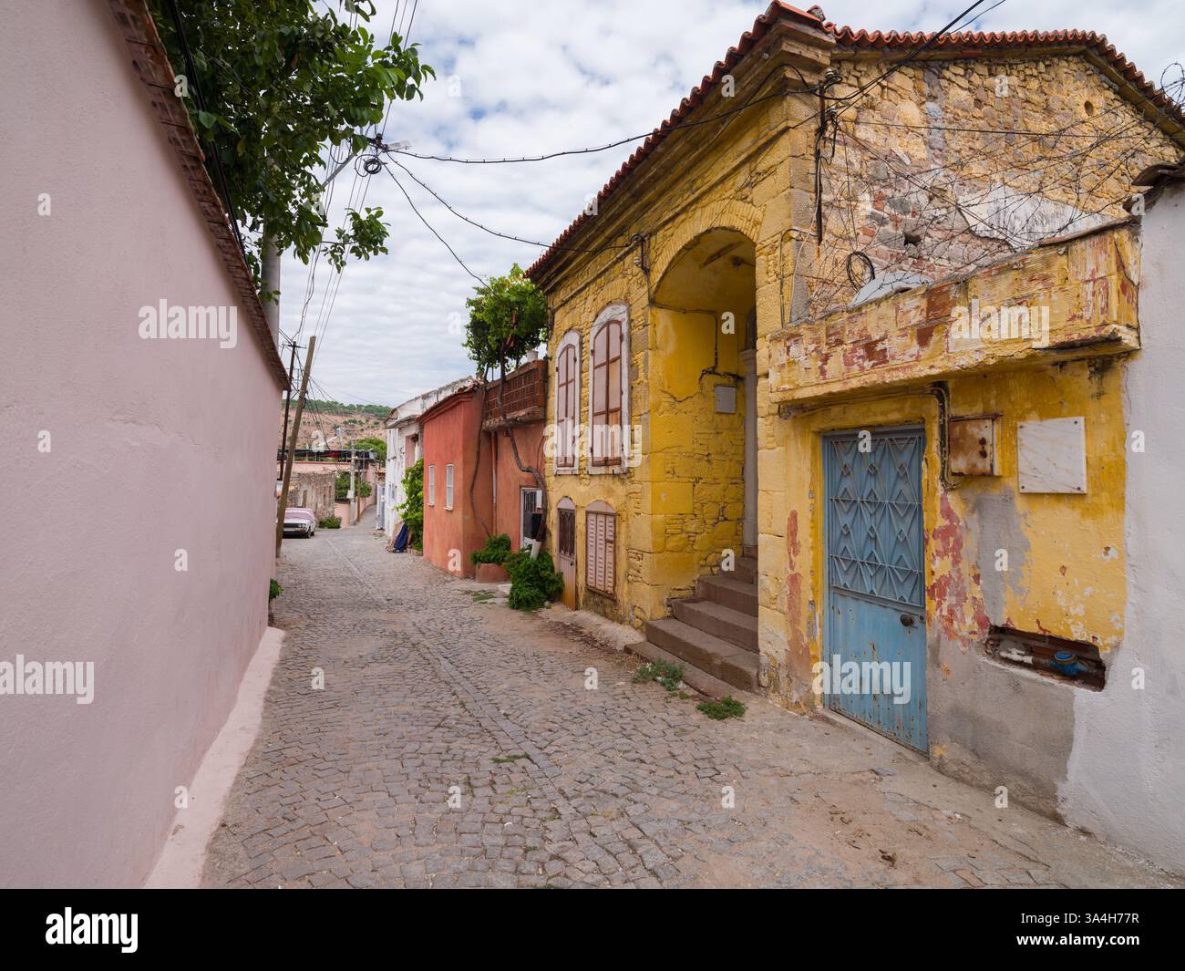 Historical Bergama houses and cobbled streets. Bergama district, Izmir ...