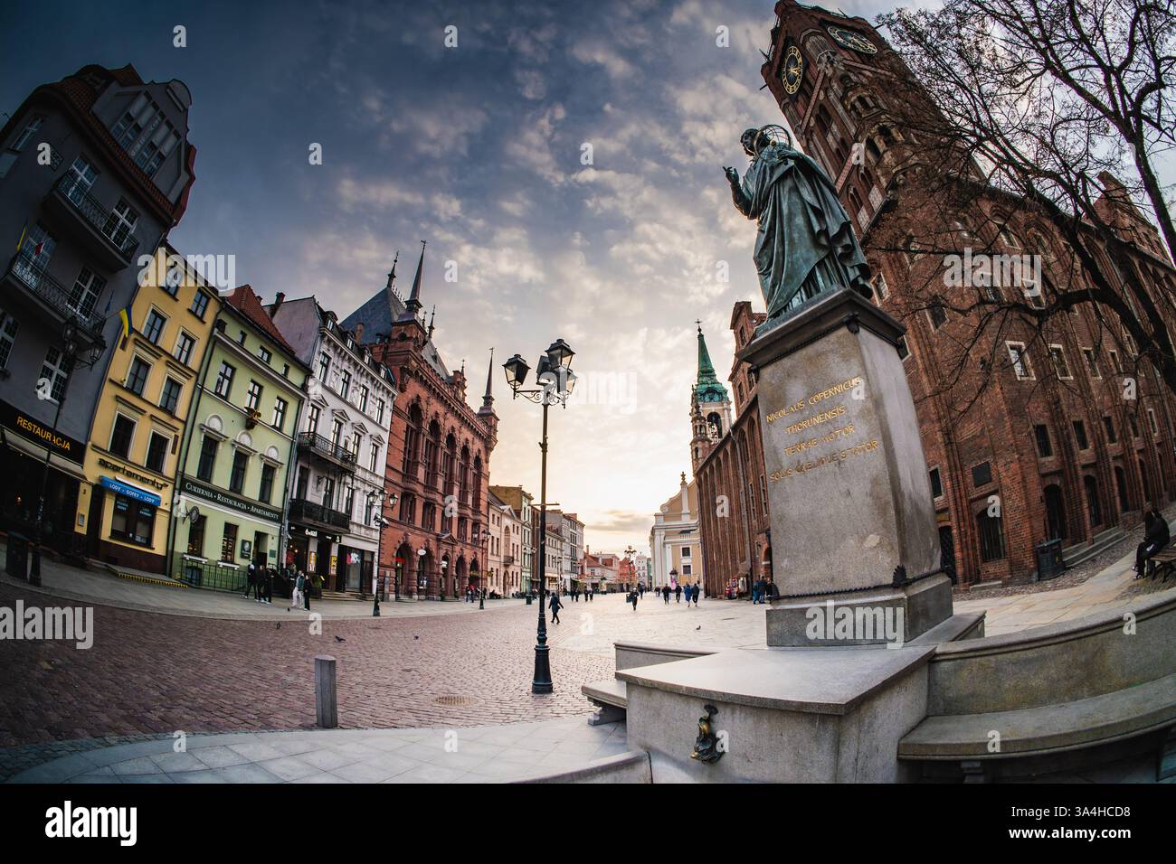 Visitors admire the iconic monument of Nicolaus Copernicus in the heart ...