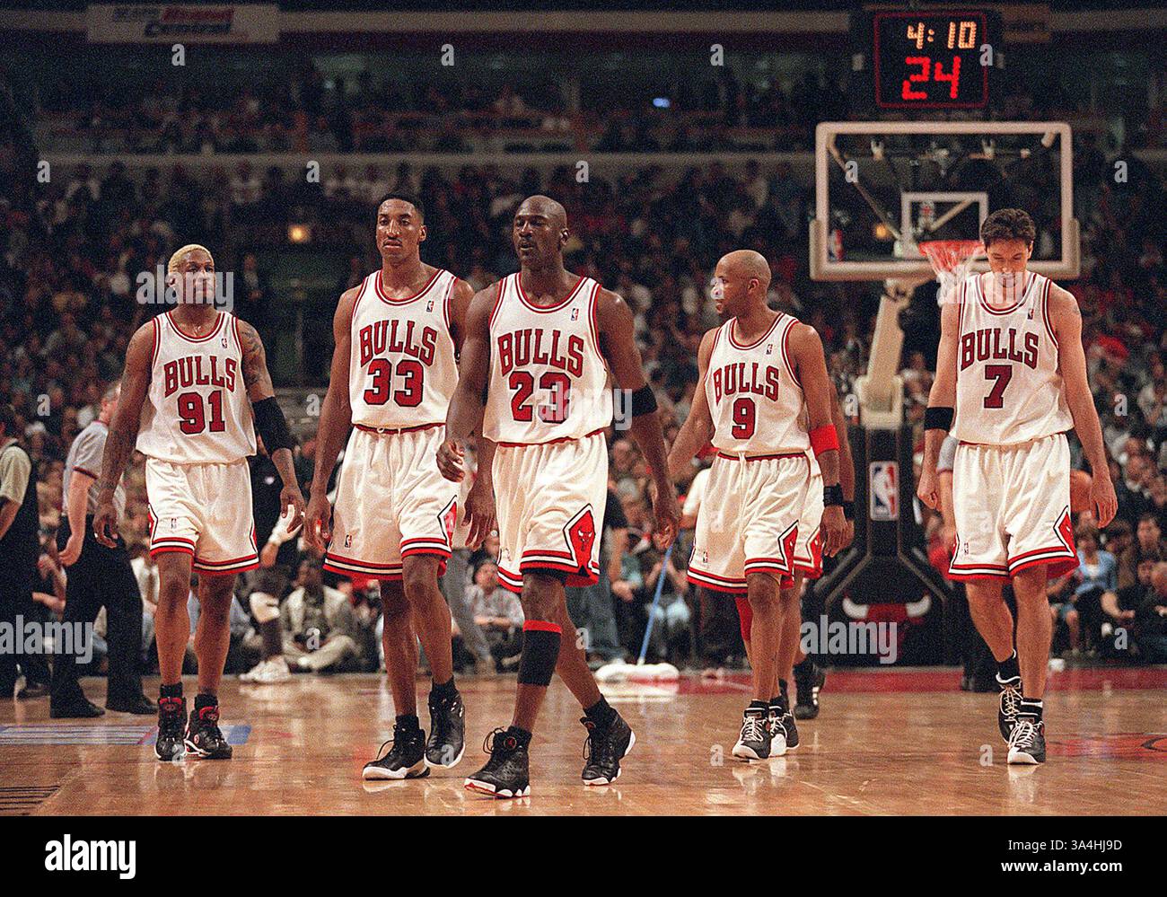 Scottie pippen michael jordan hi-res stock photography and images - Alamy