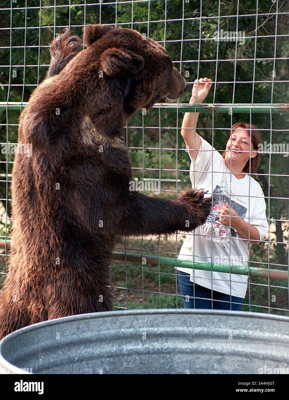 Sep 25, 1998; San Antonio, TX, USA; CAROL ASVESTAS feeds BORIS, the ...